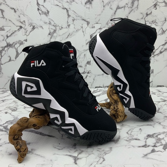 Fila | Shoes | Mens Fila Mb Black White Sneakers | Poshmark